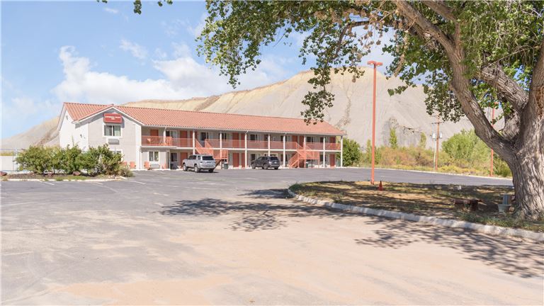 The Cathedral Valley Inn | For Sale in Caineville, Utah | BizQuest.com