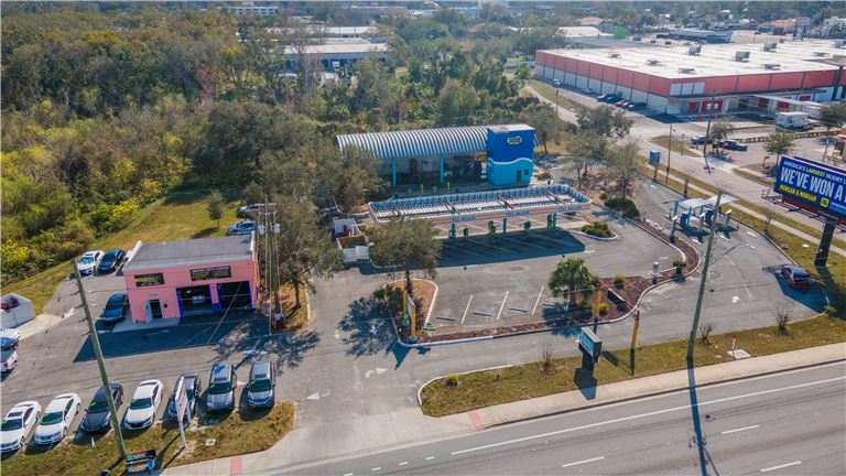 Flippers Express Wash | For Sale in Tampa, Florida | BizQuest.com