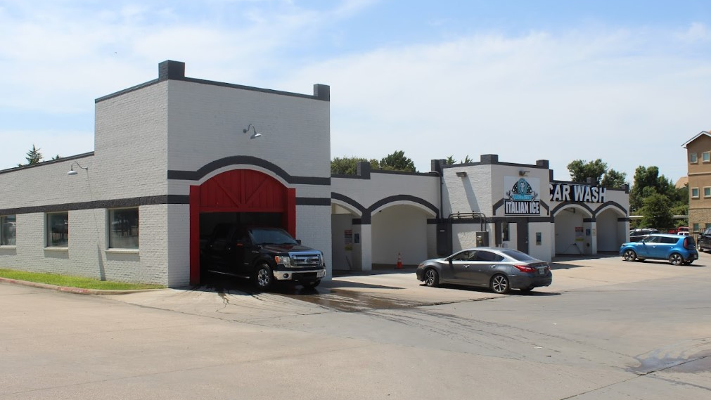 Lion's Den Car Wash & Ice | For Sale in Ennis, Texas ( Ellis County ...